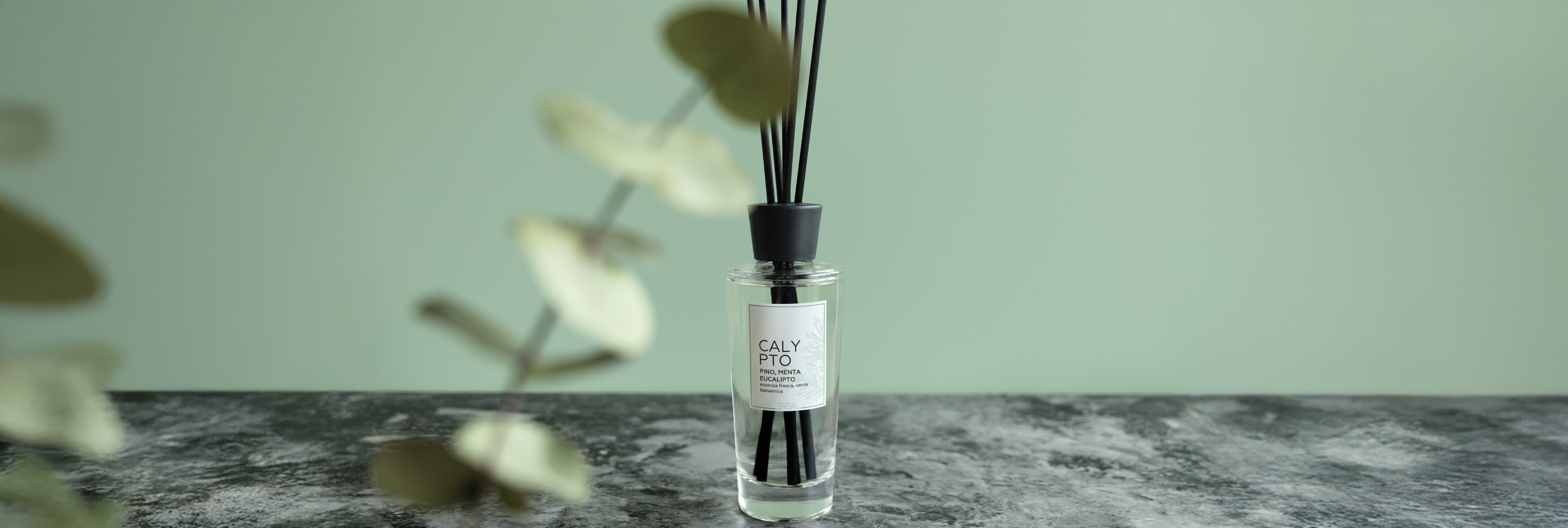 The power of fragrances: How to scent your home with style – Cosval
